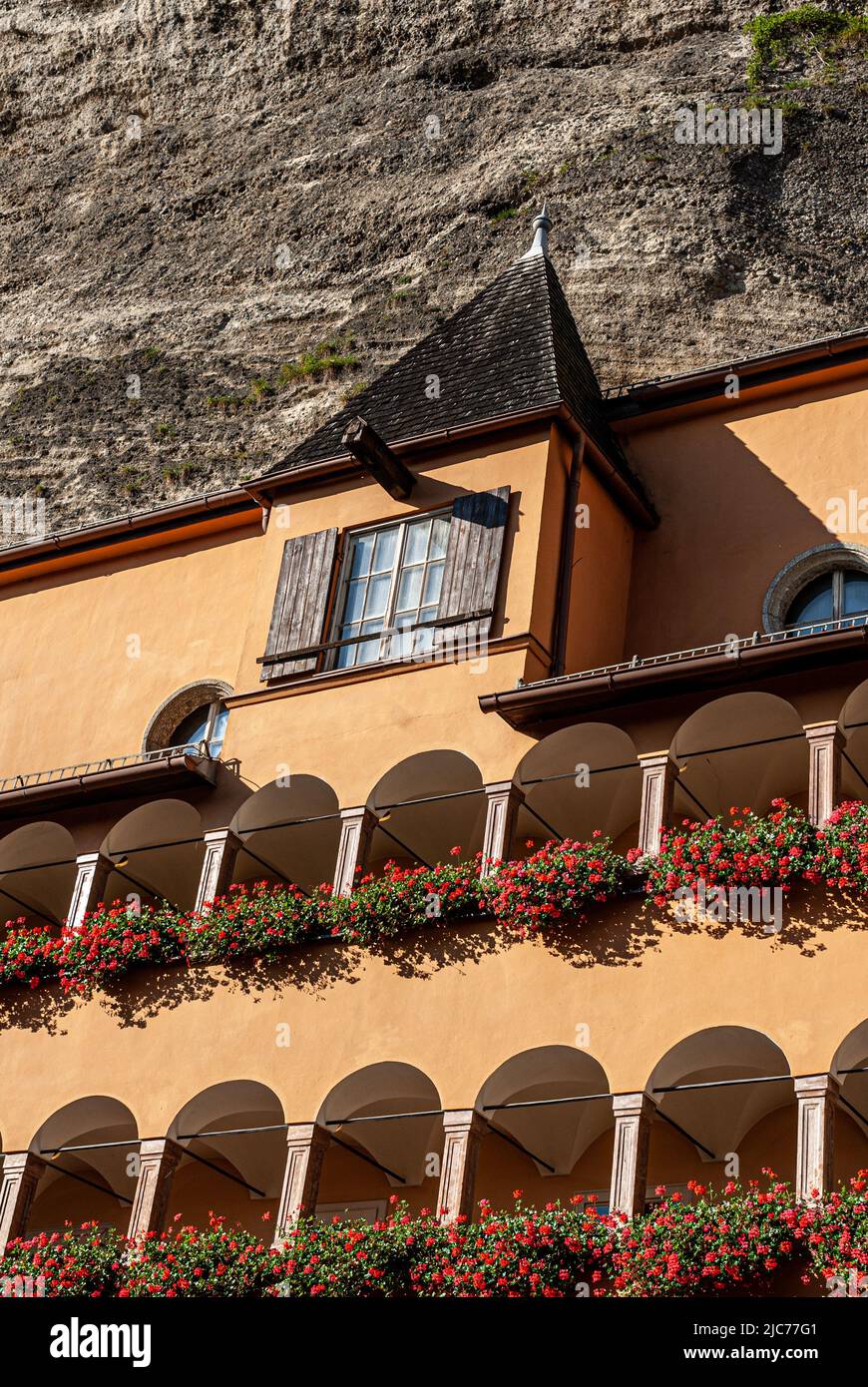 Cliffside texture hi-res stock photography and images - Alamy