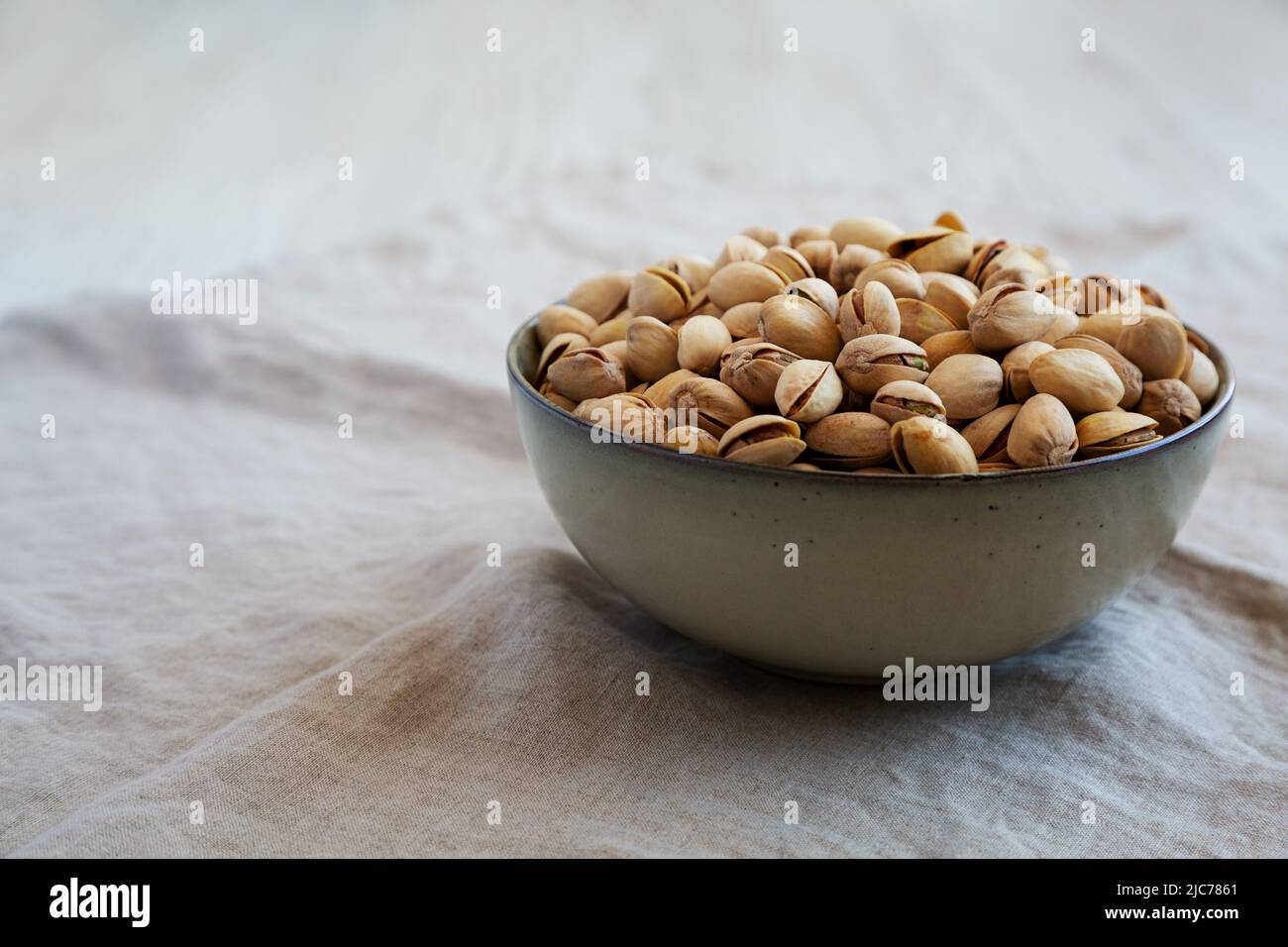 Roasted and Salted Pistachio in Shell. Space for text Stock Photo - Alamy