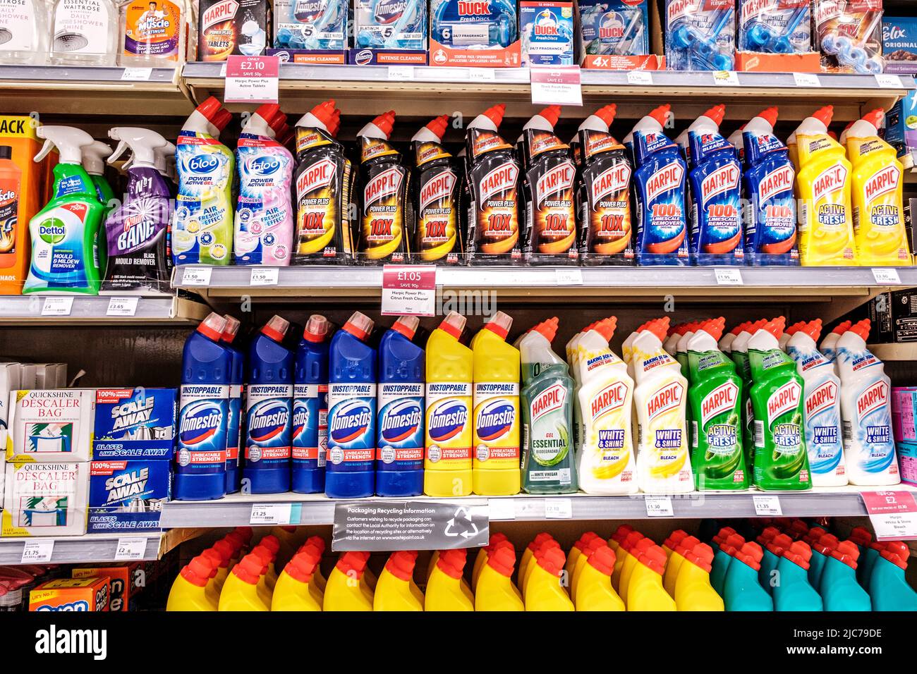 Dettol bleach hi-res stock photography and images - Alamy