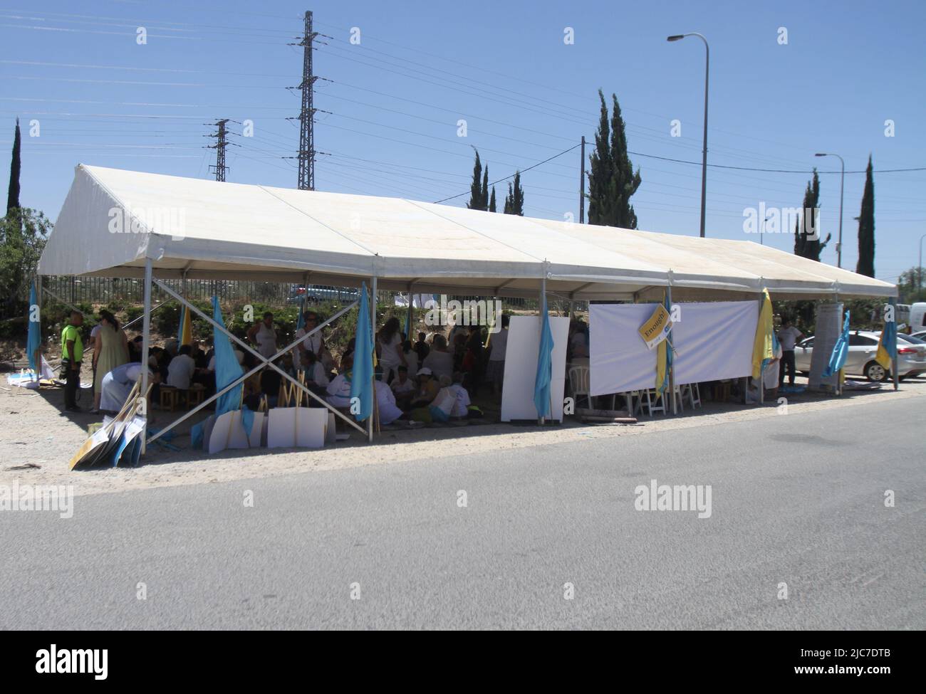 Ariel settlement roundabout hi-res stock photography and images - Alamy