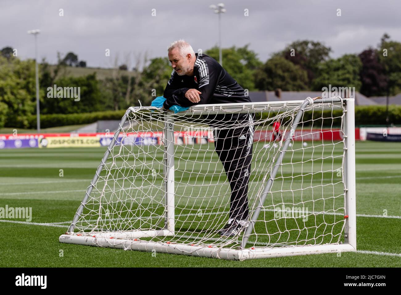 PONTYCLUN, WALES - 10 JUNE 2022: Wales’ Coach Kit Symons during a ...