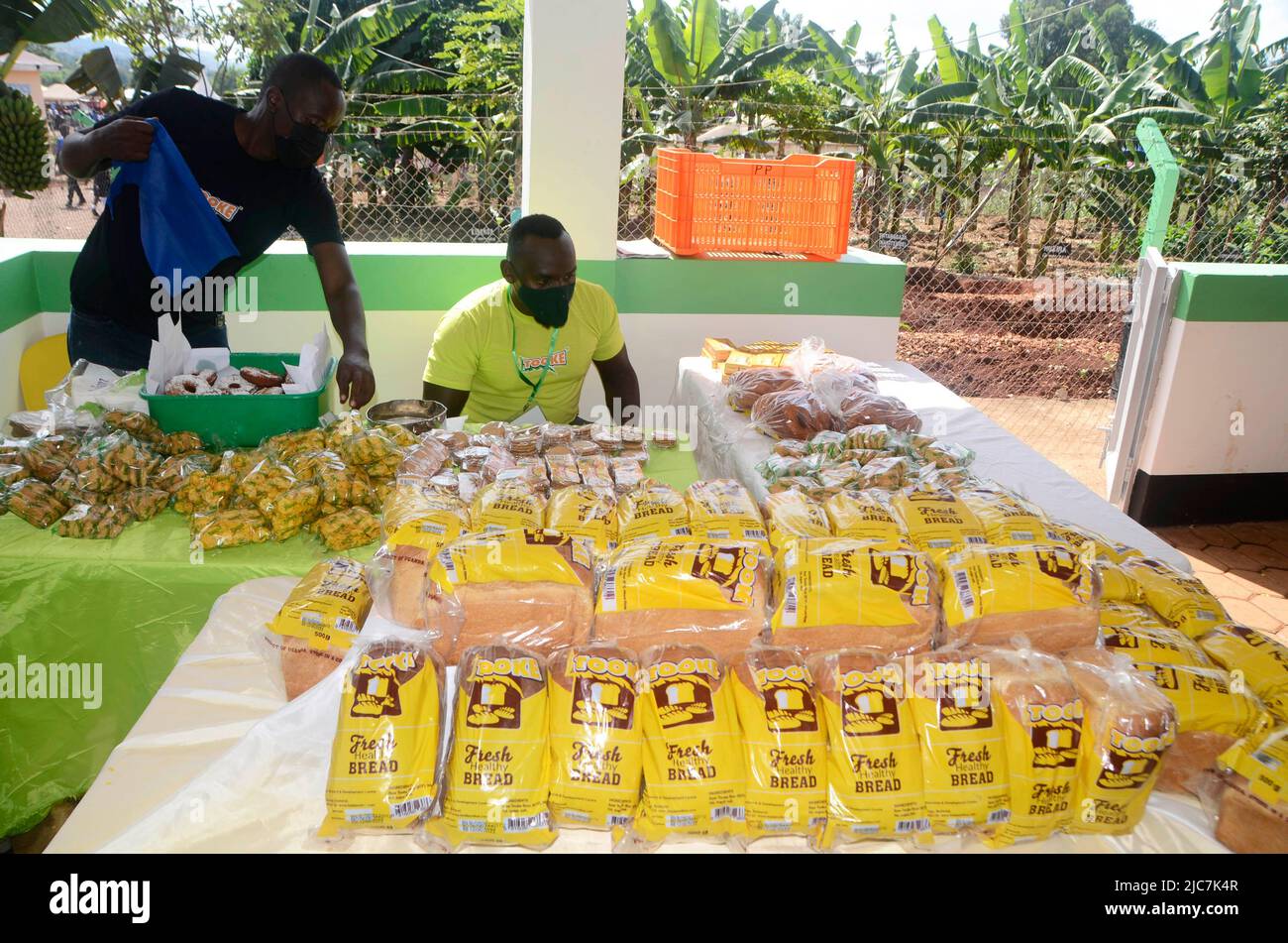 Jinja, Uganda. 10th June, 2022. Exhibitors shows bread and cakes made ...