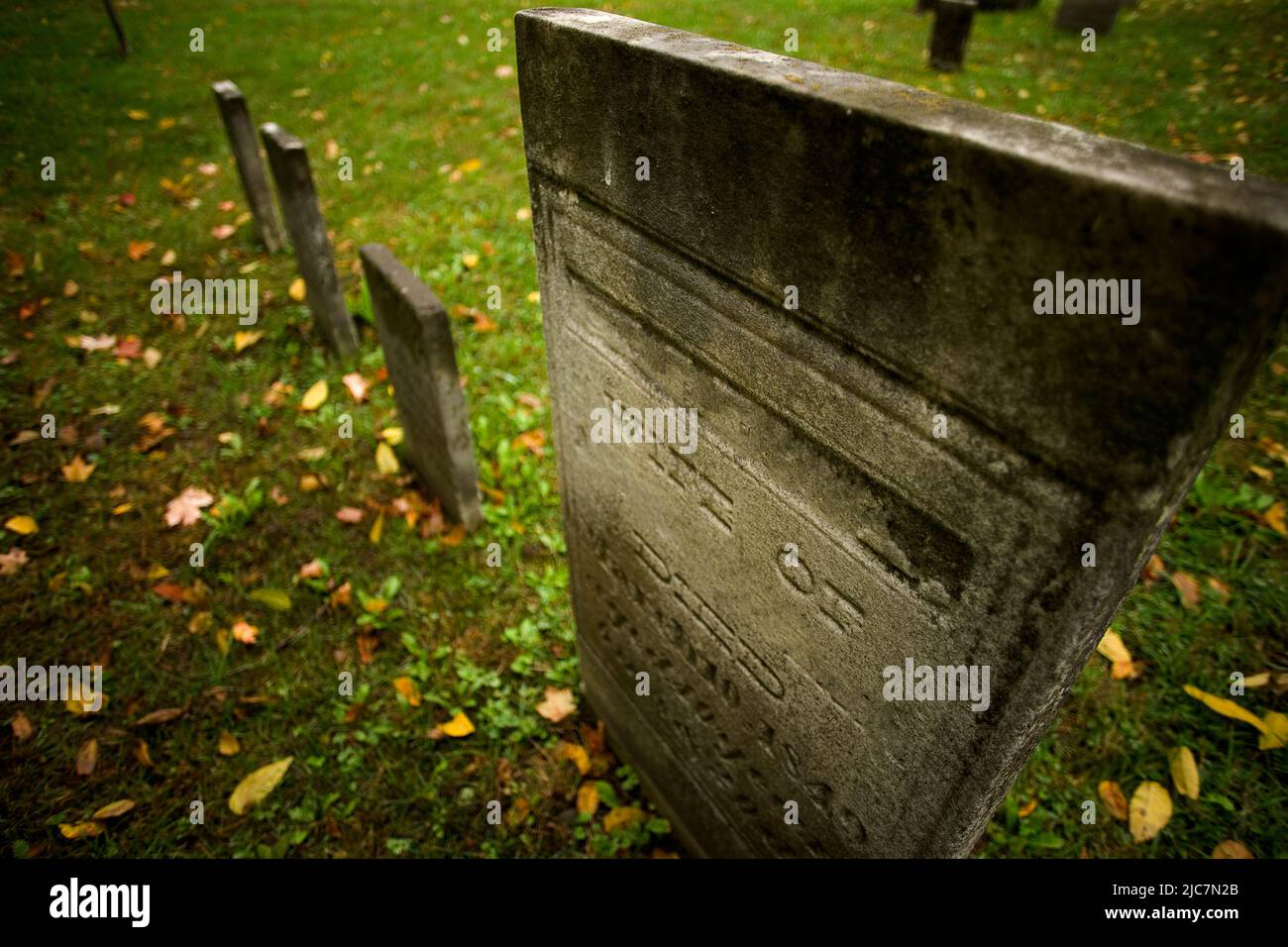 Gravestone york hi-res stock photography and images - Alamy