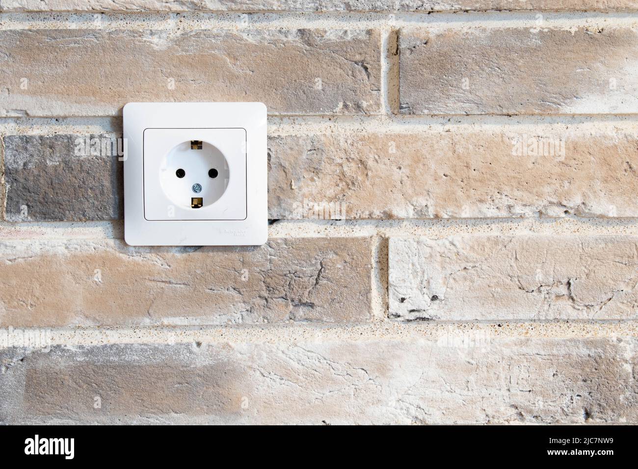 White socket electricity built wall hi-res stock photography and images ...