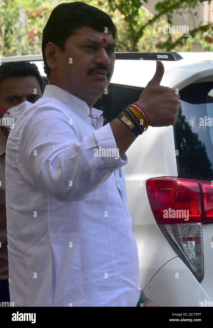MUMBAI, INDIA - JUNE 10: NCP's Dhananjay Munde reaches Vidhan Bhavan ...