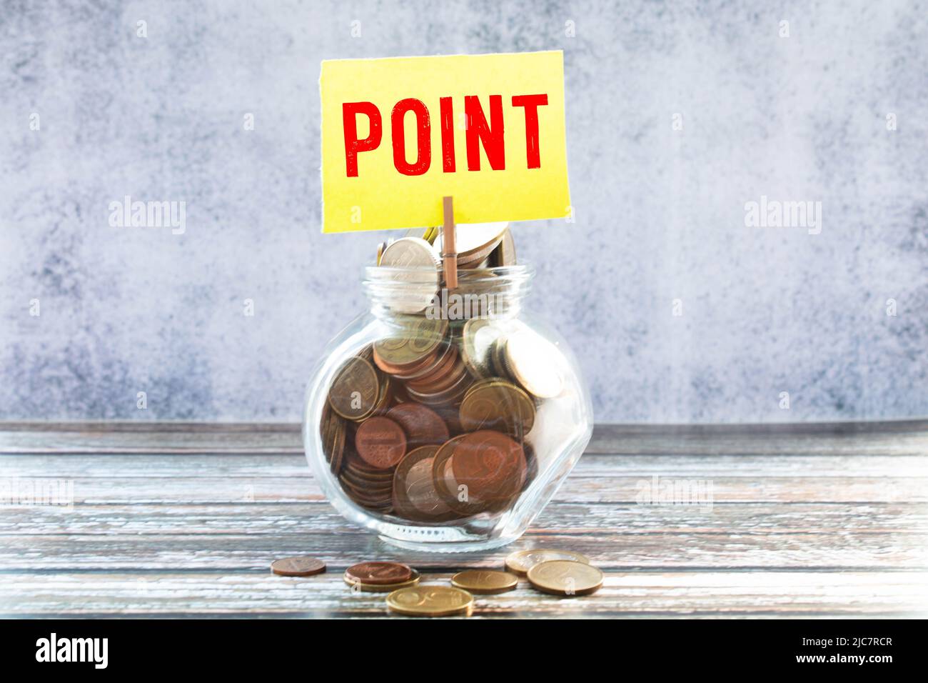 text KEY POINTS on short note texture background with pen Stock Photo ...