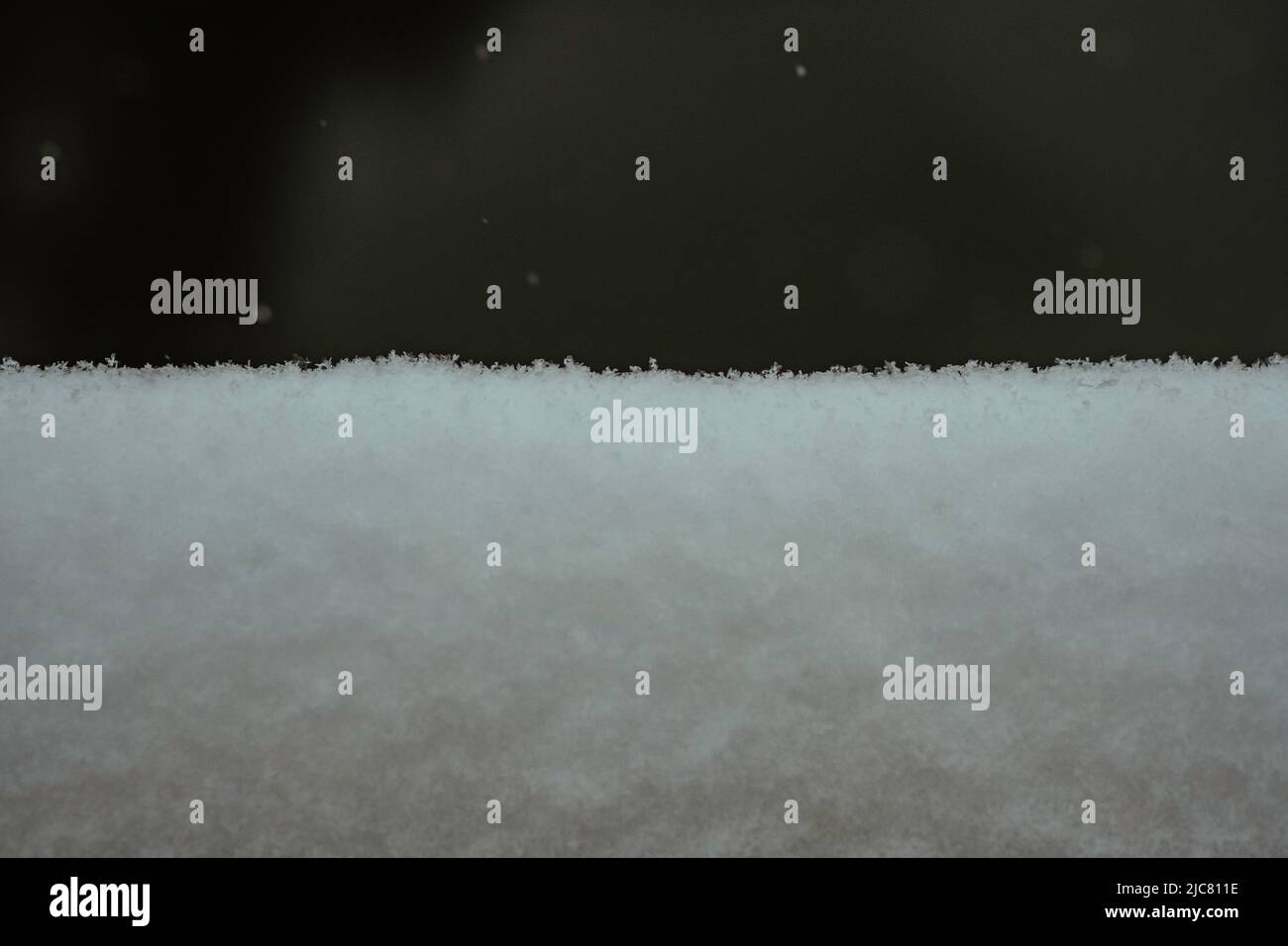 Layers of snow hi-res stock photography and images - Alamy