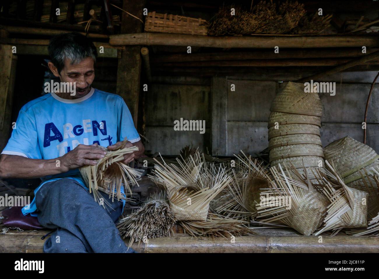 Home business craftsmen make rice storage eco friendly containers from ...