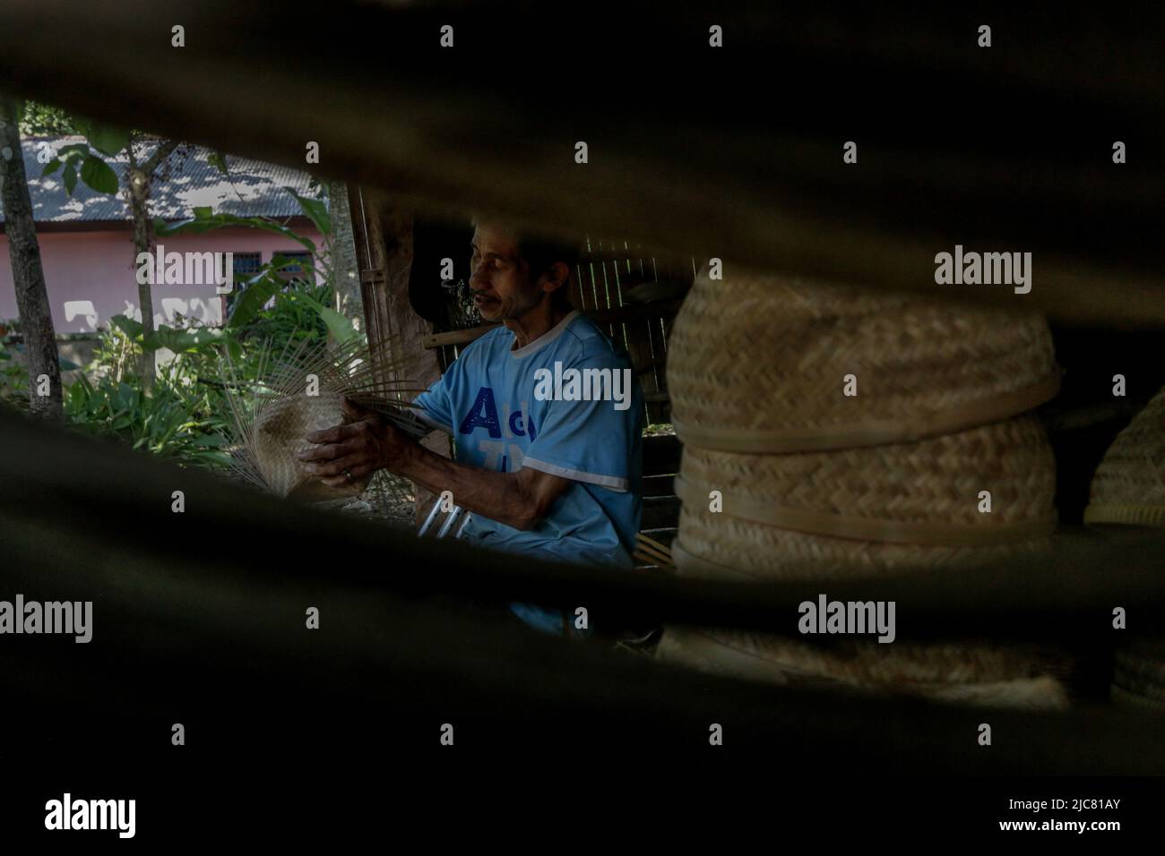 Home business craftsmen make rice storage eco friendly containers from ...