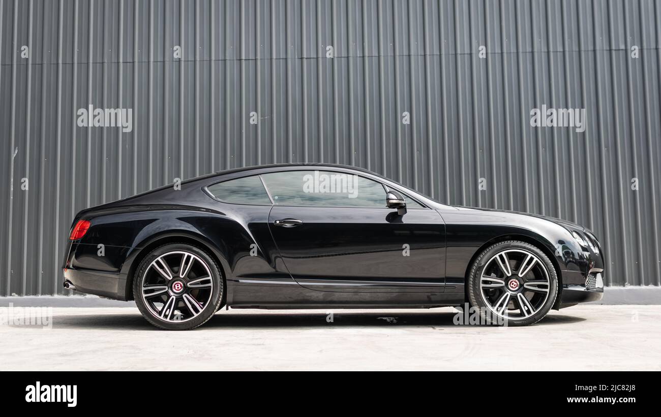 Bentley Flying Spur Stock Photo - Alamy