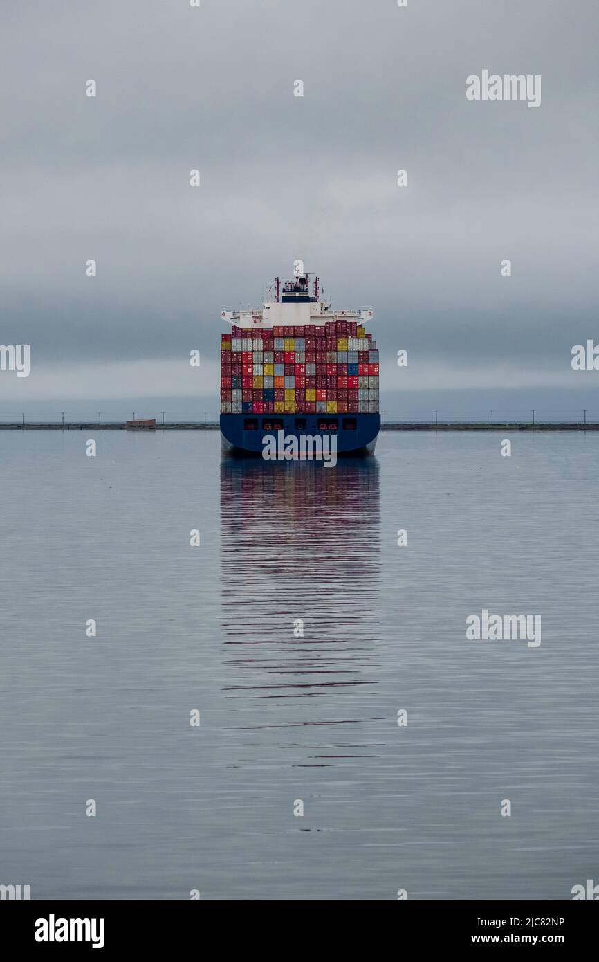 Abstract container ship hi-res stock photography and images - Alamy