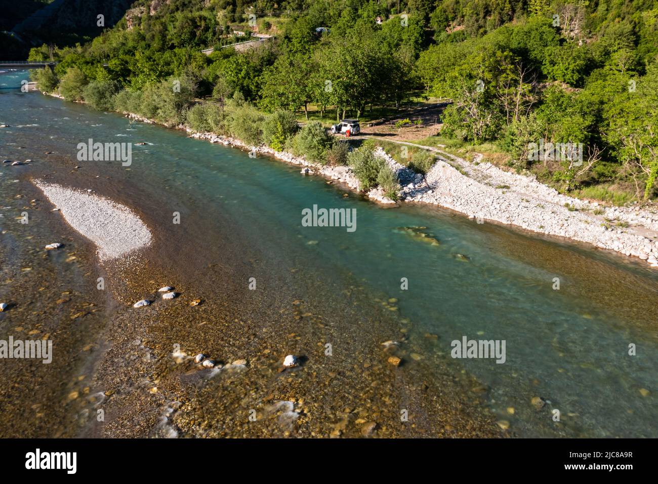 Gravel stream bed hi-res stock photography and images - Alamy