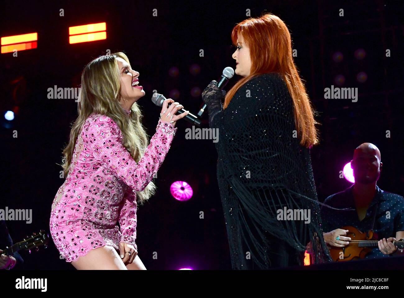 Nashville, Tennessee, USA. 10th June, 2022. Carly Pearcy, Wynonna Judd ...