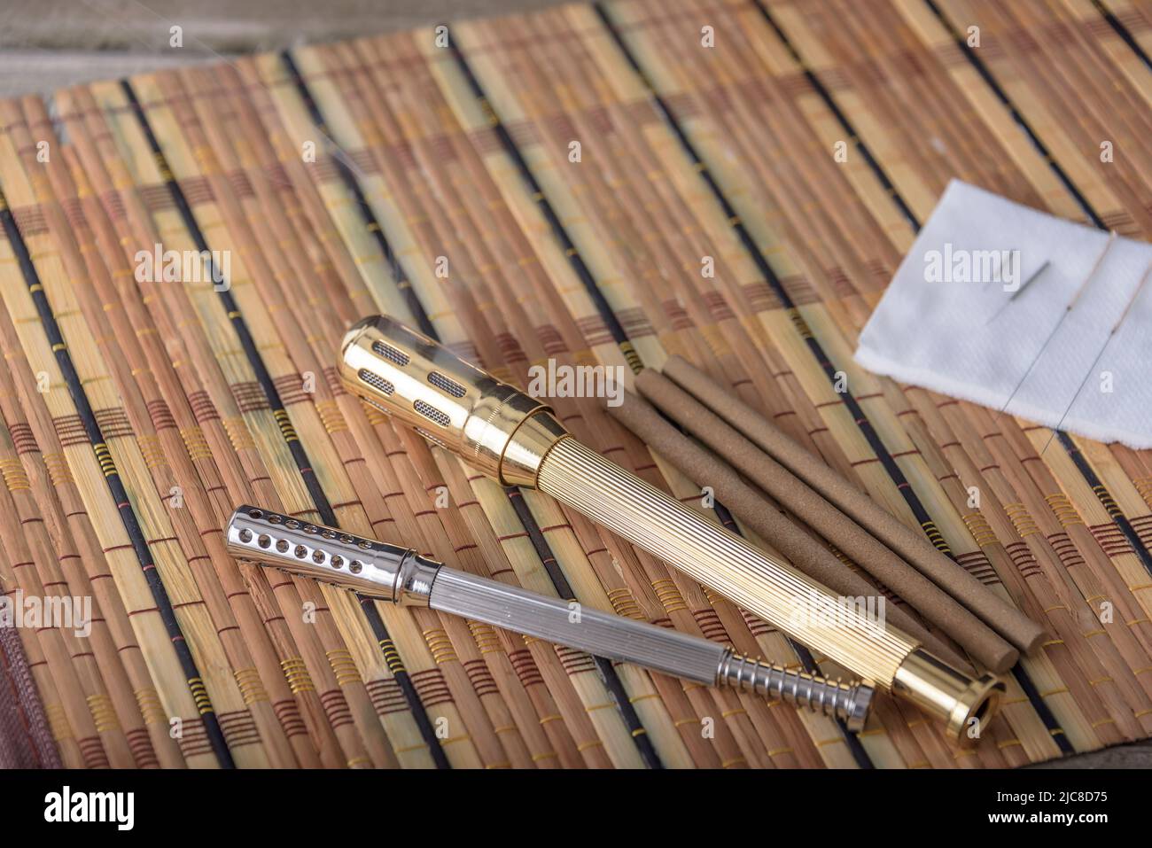 Traditional Chinese herbs used in herbal medicine with acupuncture ...