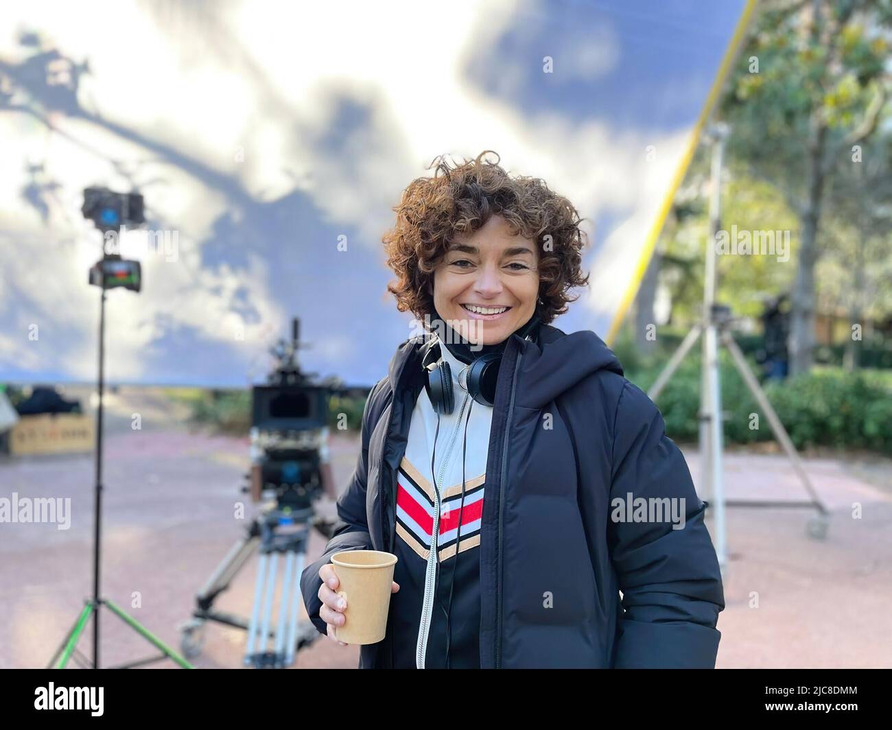 ANNA R. COSTA in FACIL (2022), directed by LAURA JOU and ANNA R. COSTA ...