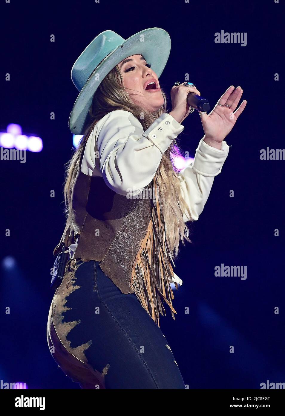 Lainey wilson cma fest hi-res stock photography and images - Alamy