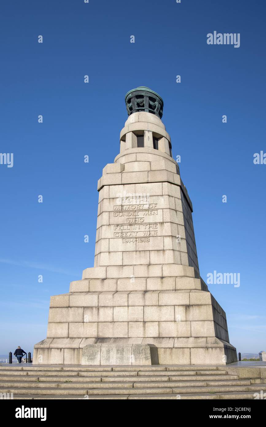 Dundee law hi-res stock photography and images - Alamy