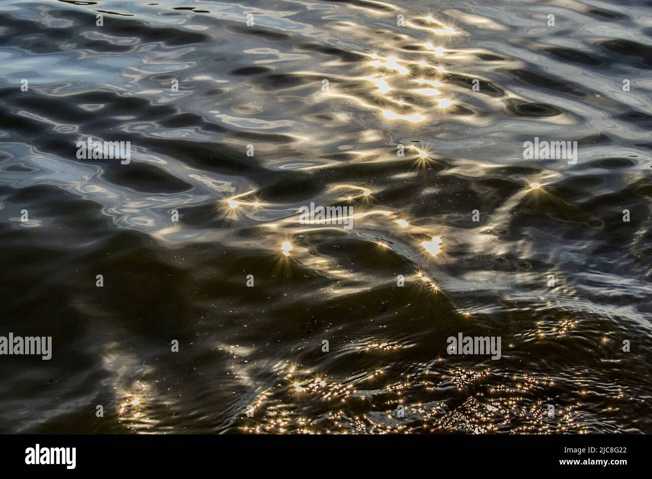 Sun sparkling on river hi-res stock photography and images - Alamy