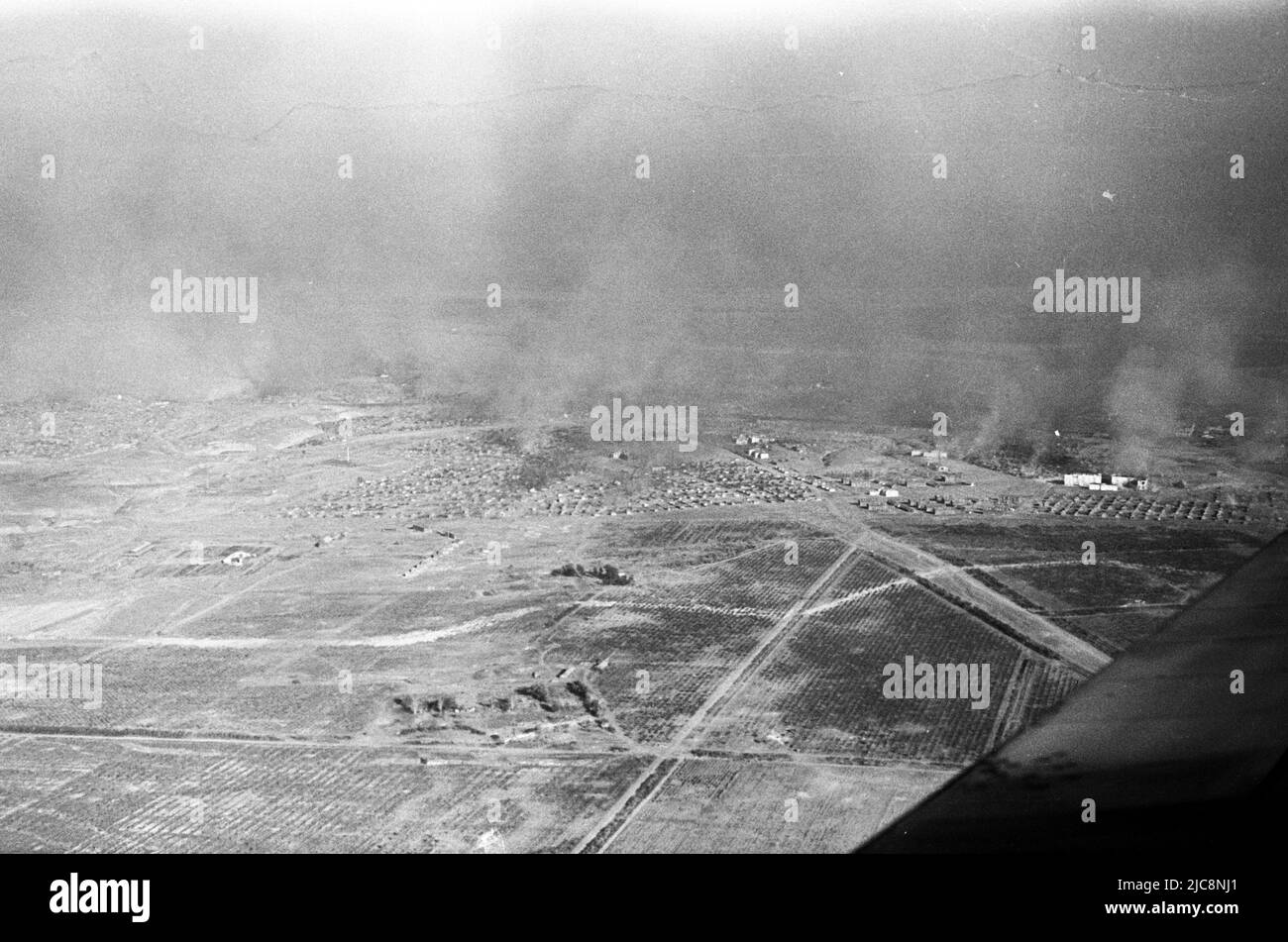 Devasted city hi-res stock photography and images - Alamy