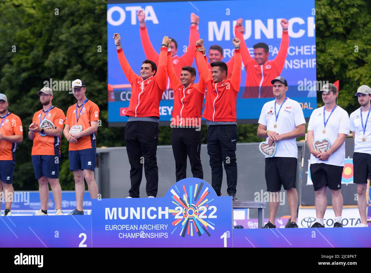 during the compound finals at Theresienwiese, Munich. Sven Beyrich/SPP ...