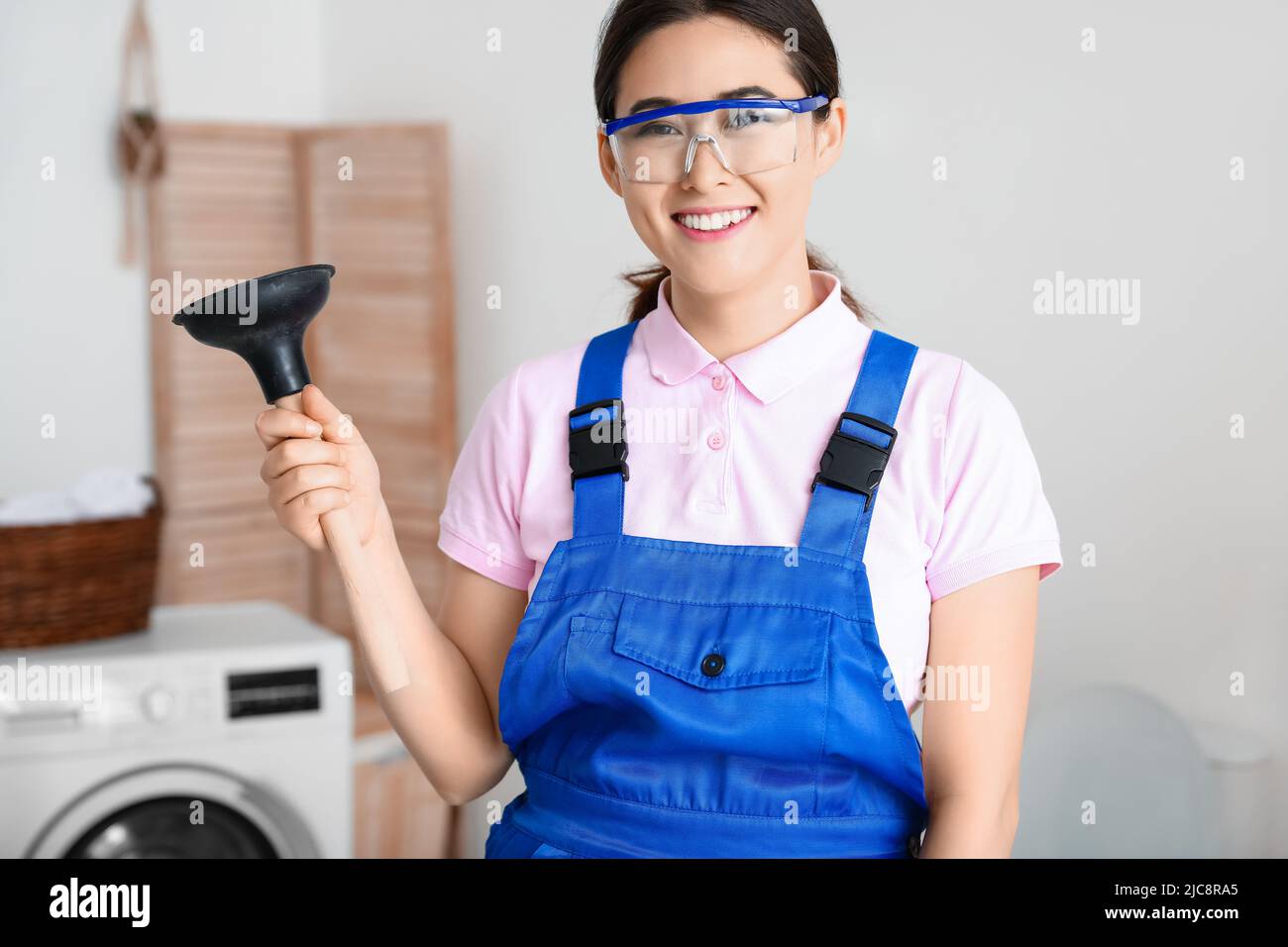 Plunger assembly hi-res stock photography and images - Alamy