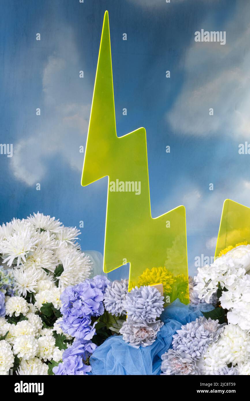 Zeus lightning bolt hi-res stock photography and images - Alamy