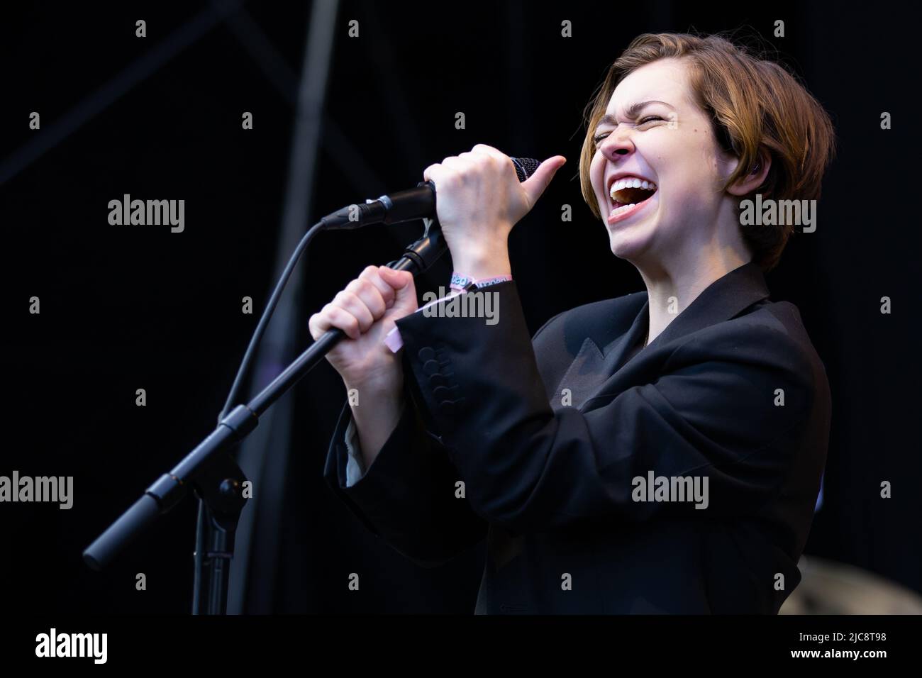 Snail mail show hi-res stock photography and images - Alamy