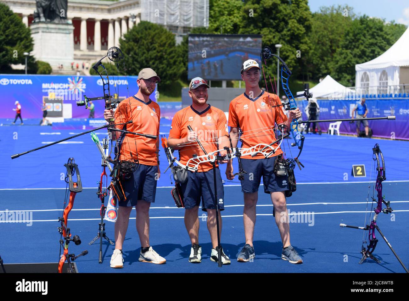 Team photo of silver medal winner Netherlands with Sil Pater, Mike ...