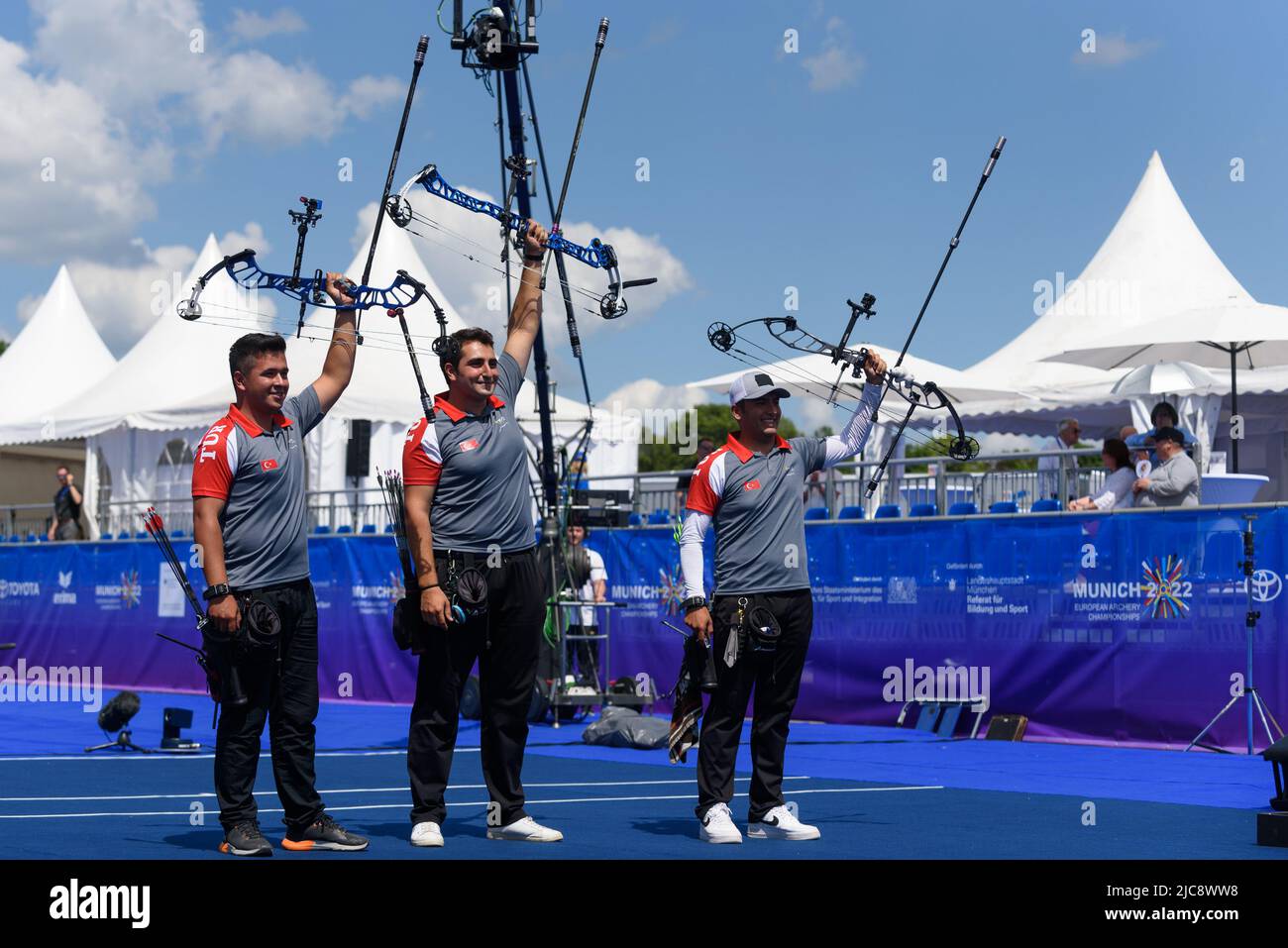 Team photo of gold medal winner and European Champions 2022 Turkey with ...