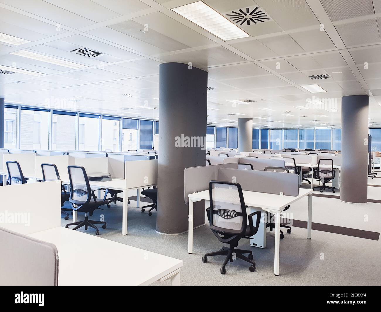 Big office interior window table hi-res stock photography and images ...