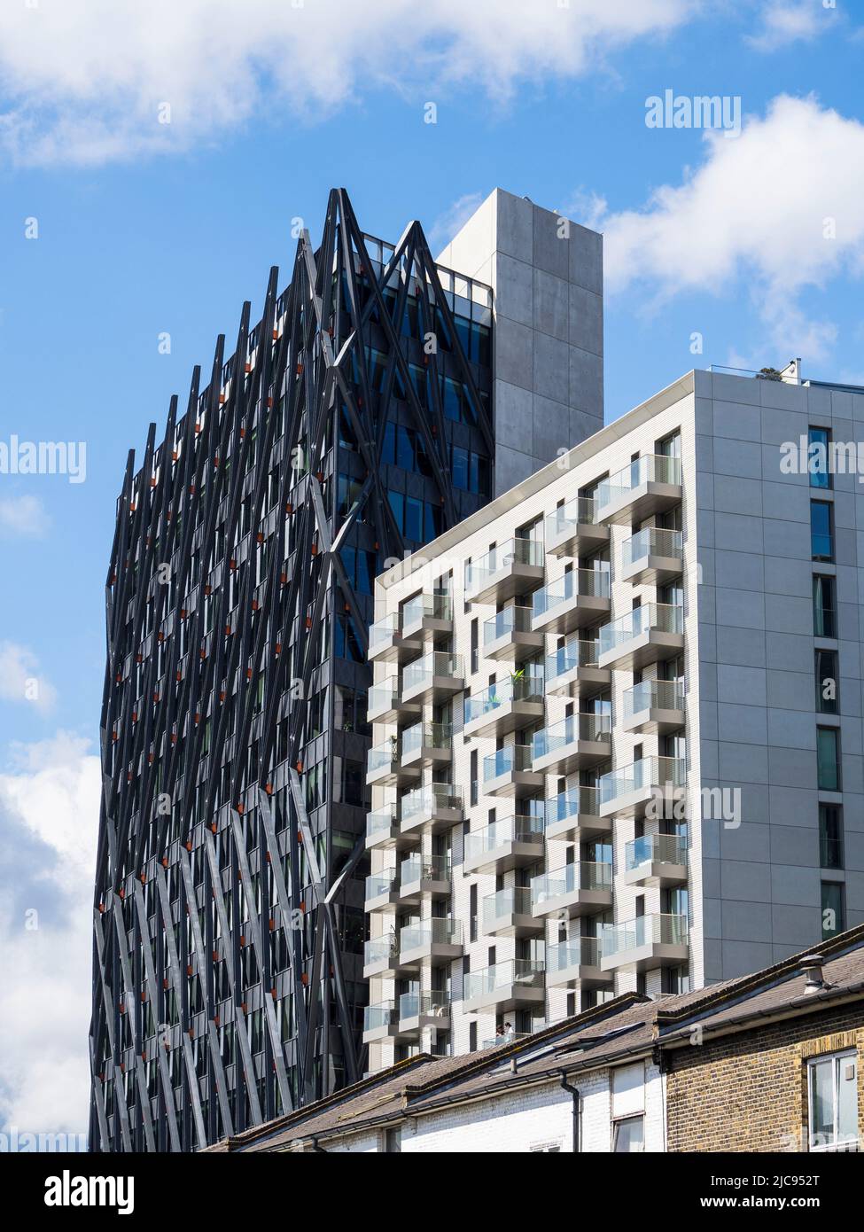 Side by side office building hi-res stock photography and images - Alamy