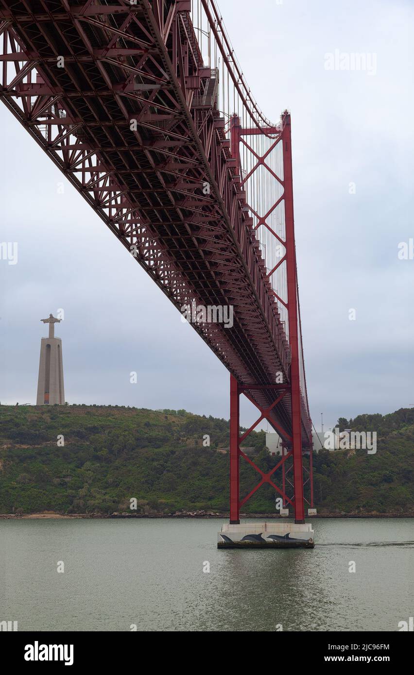 Vasco da Gama Bridge over Tagus river, Lisbon, Portugal Stock Photo - Alamy