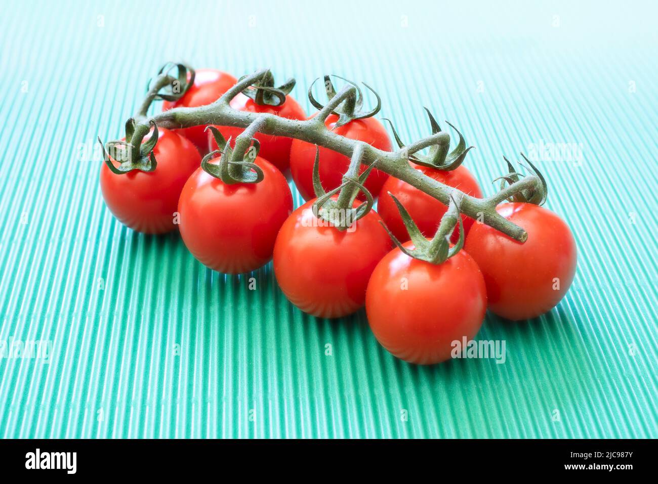 Complementary colors hi-res stock photography and images - Alamy