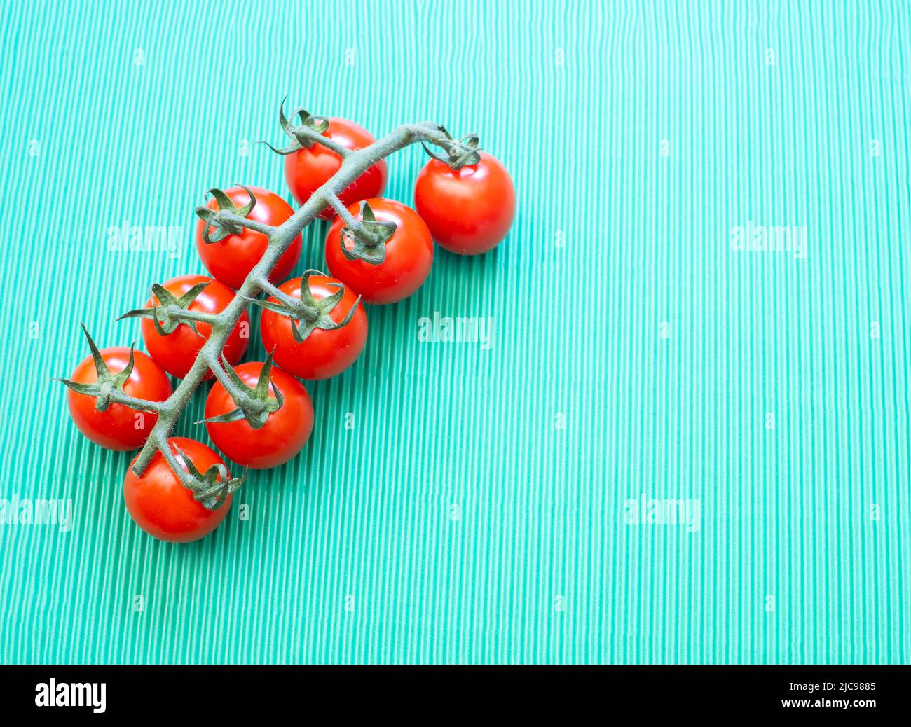 Complementary colors hi-res stock photography and images - Alamy