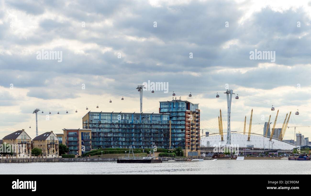 View of the O2 building and the London cable car Stock Photo - Alamy
