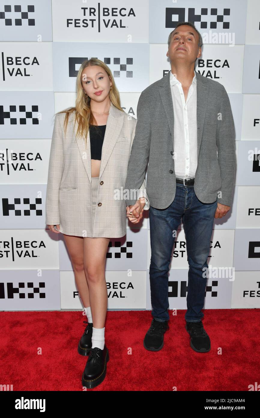 Lily Rosenthal and Screenwriter/Producer Phil Rosenthal Stock Photo - Alamy
