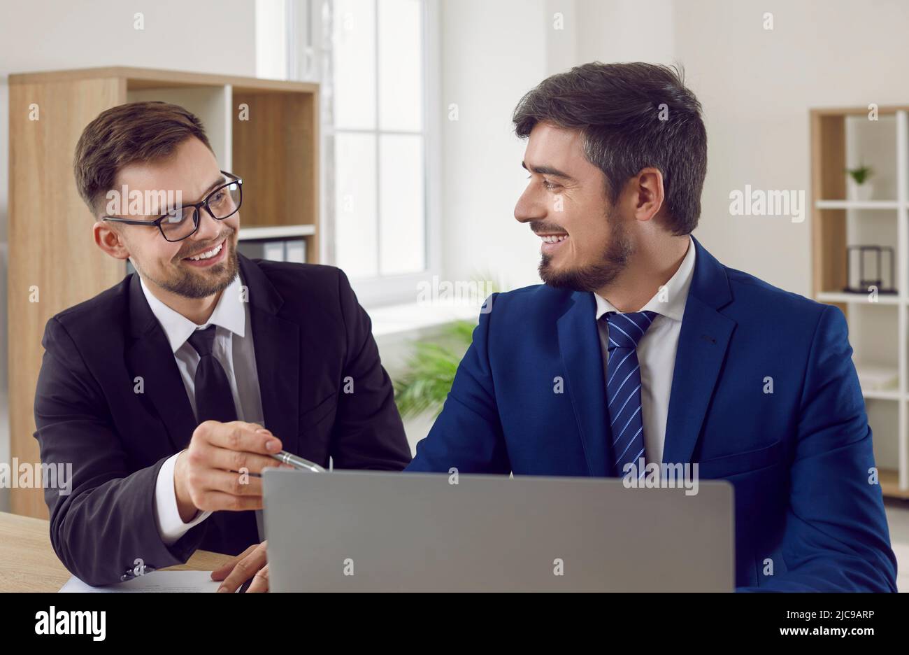 Insurance services office hi-res stock photography and images - Alamy