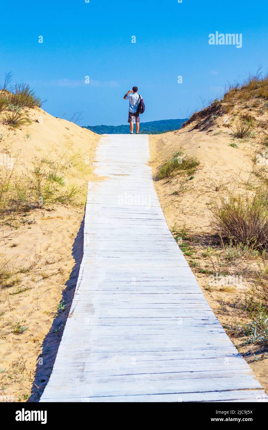 Wooden alley on sand dunes leading to rhe beach, Bulgarian Black Sea ...