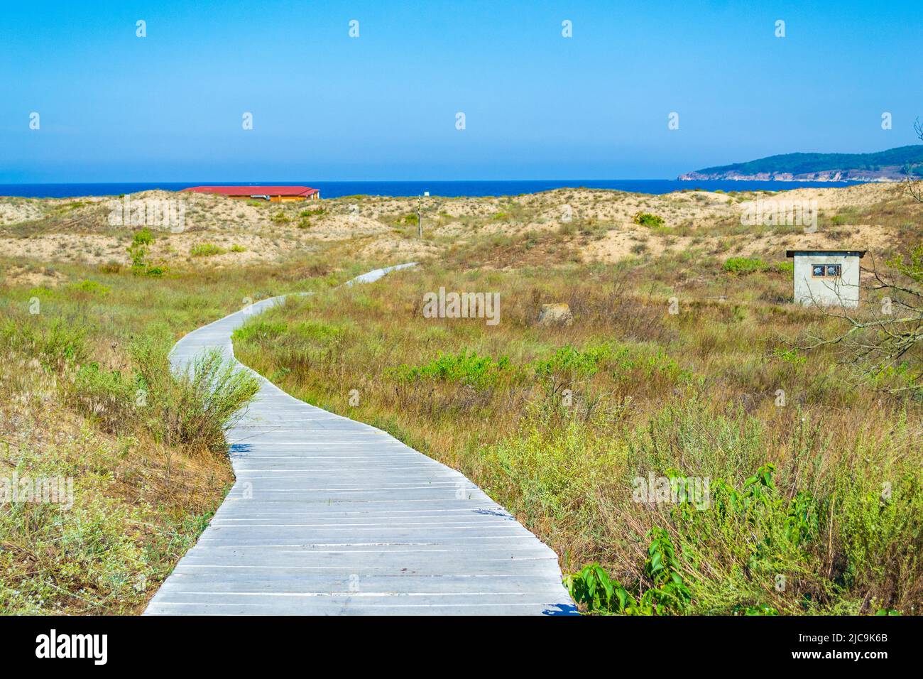 Wooden alley on sand dunes leading to rhe beach, Bulgarian Black Sea ...