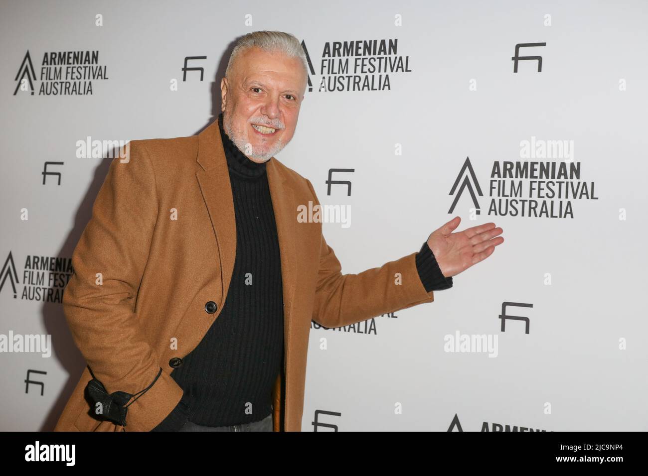 George donikian hi-res stock photography and images - Alamy