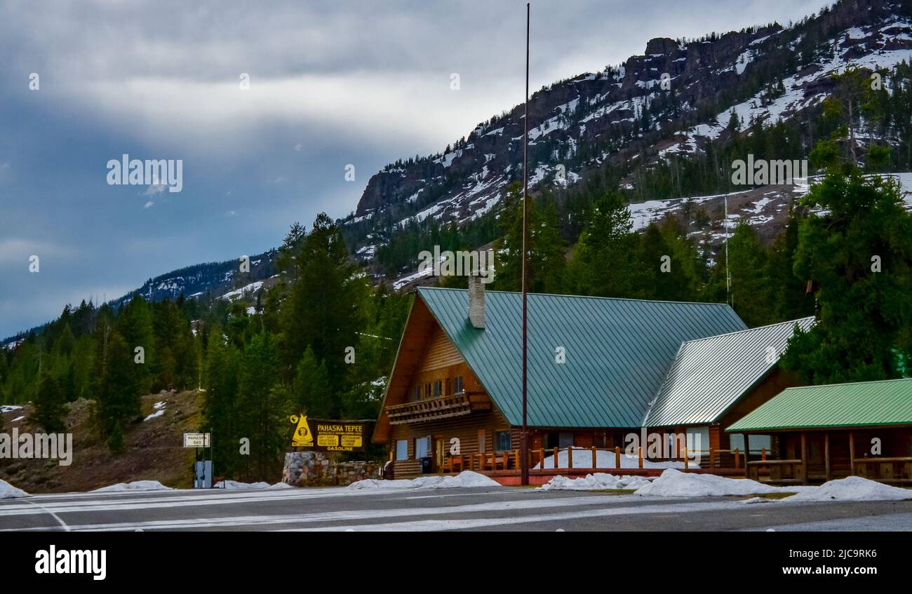 USA, MONTANA - APRIL 28, 2018: shop on the side of the road in front of ...