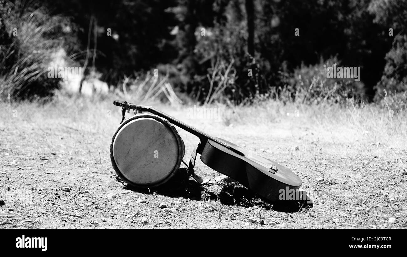 Djembe instrument Black and White Stock Photos & Images - Alamy
