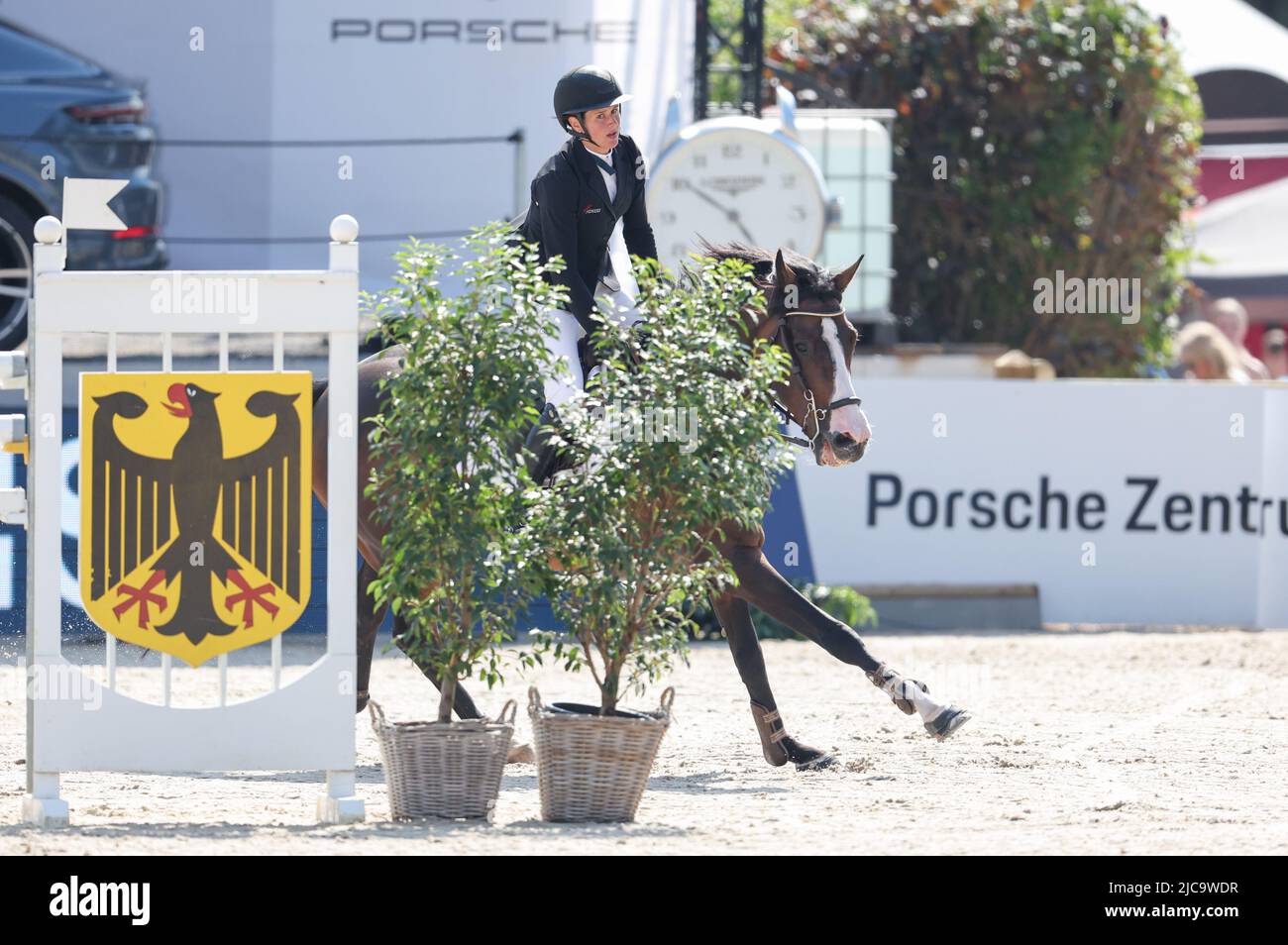 German equestrian katrin eckermann rides hi-res stock photography and ...