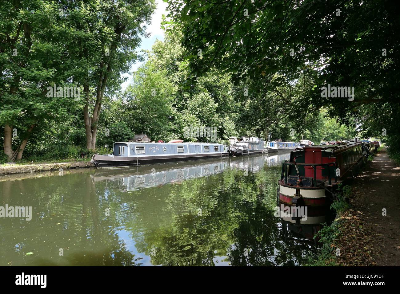 Situated between the River Colne and Frays River, Little Britain Lake ...