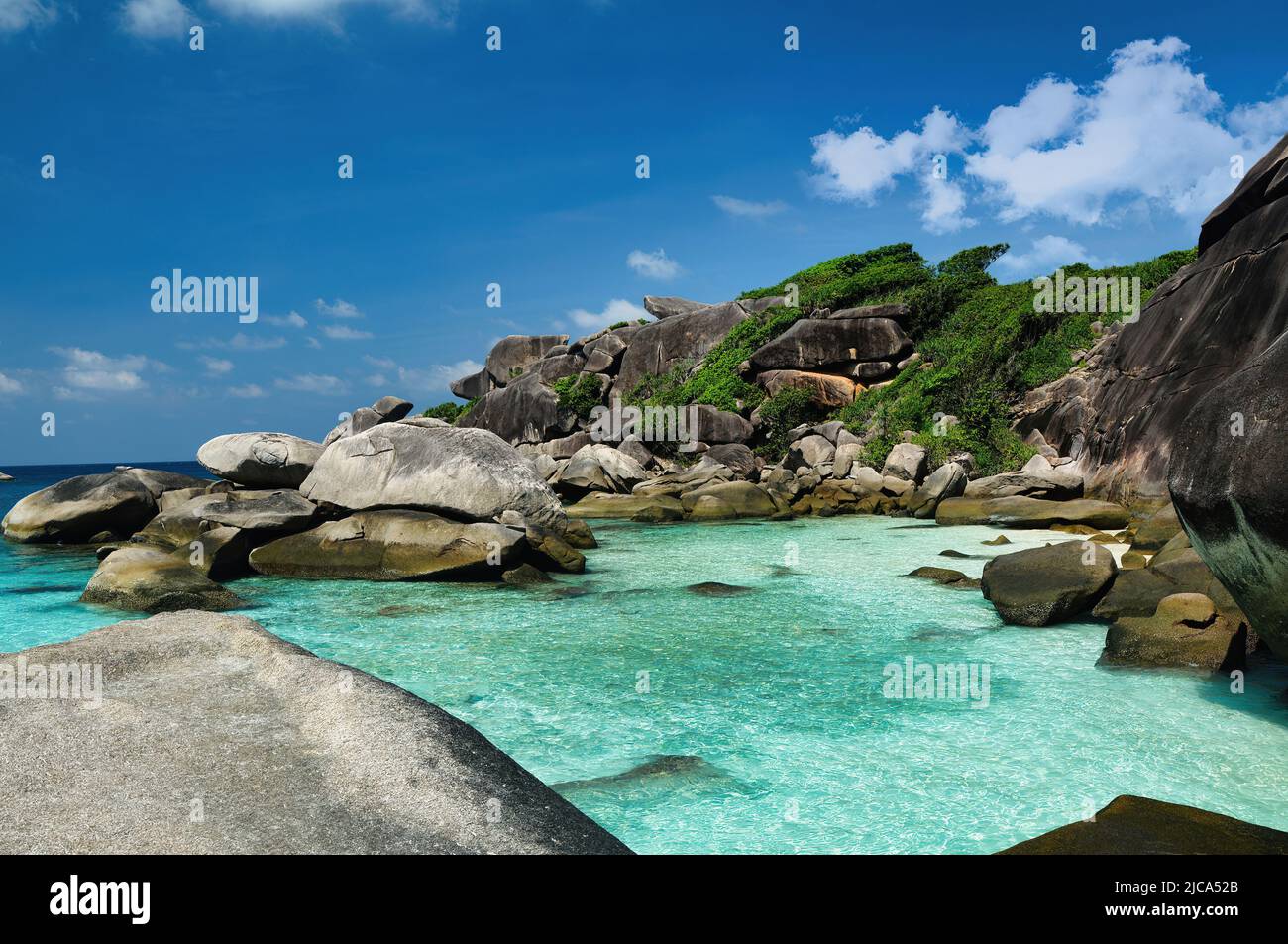 The famous beaches, quiet bays and tropical forests make Phuket the ...