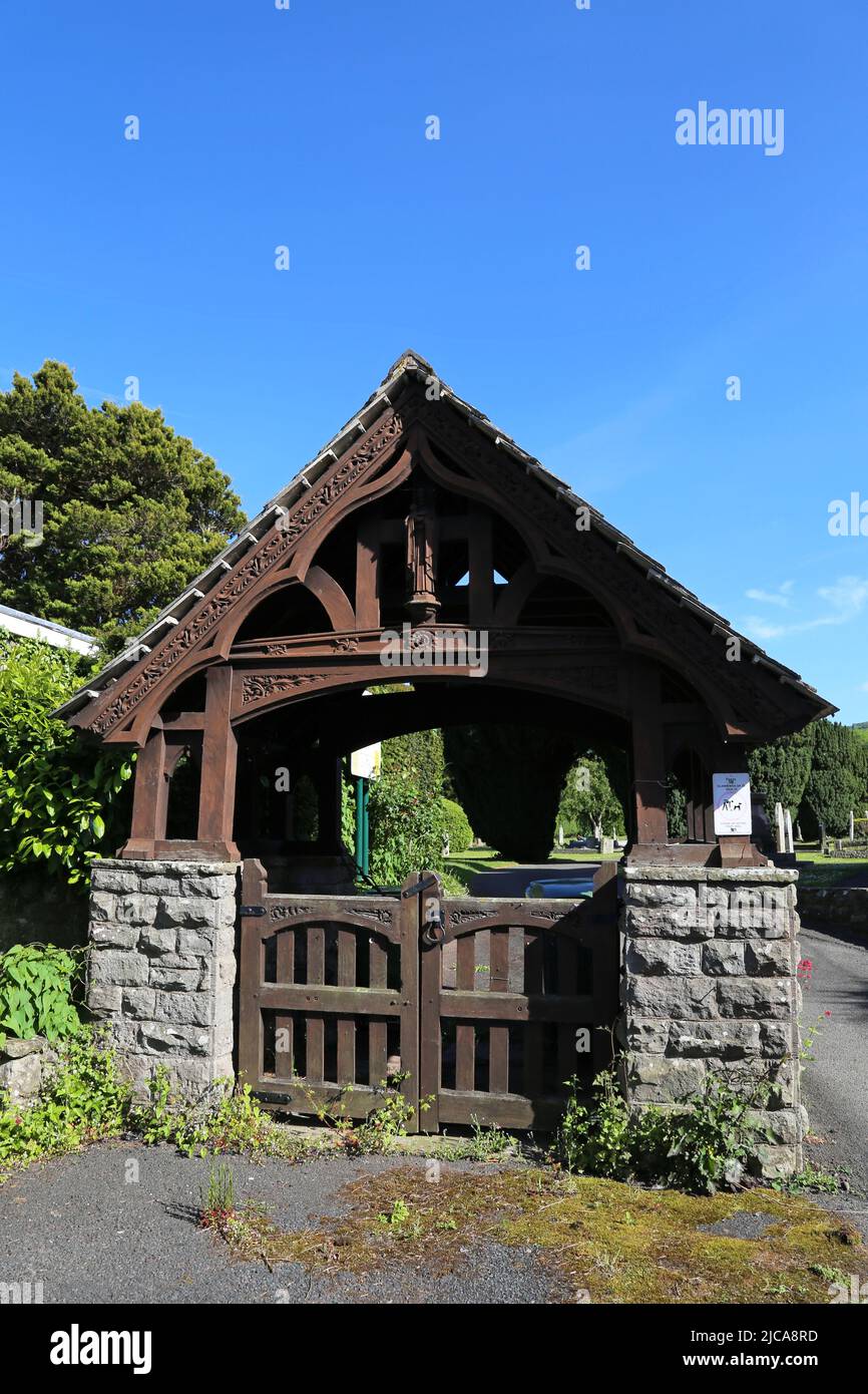 Cemetery gates hi-res stock photography and images - Alamy