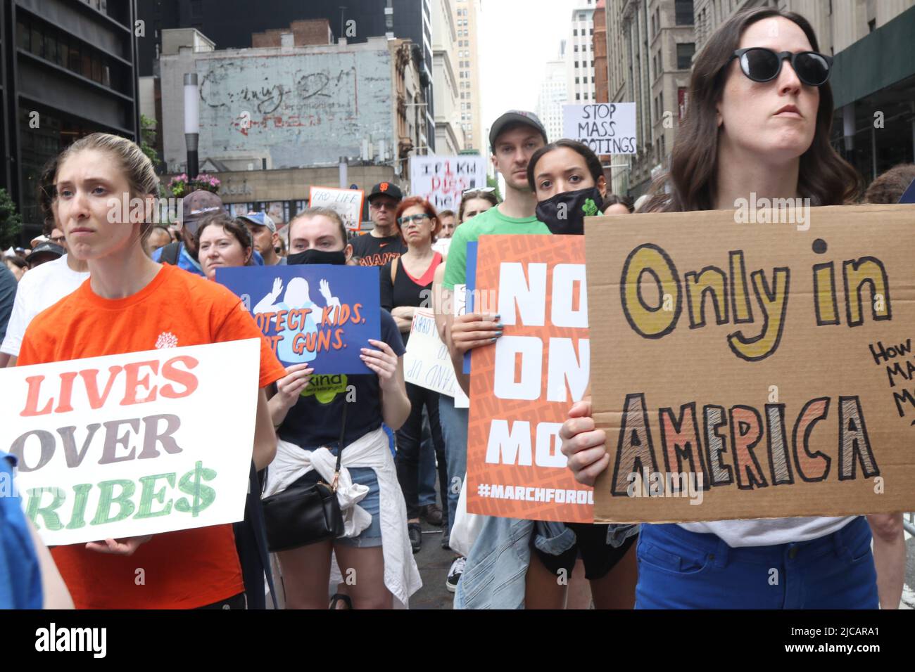 June 11, 2022, New York City, New York, US: Large crowds of New Yorkers ...