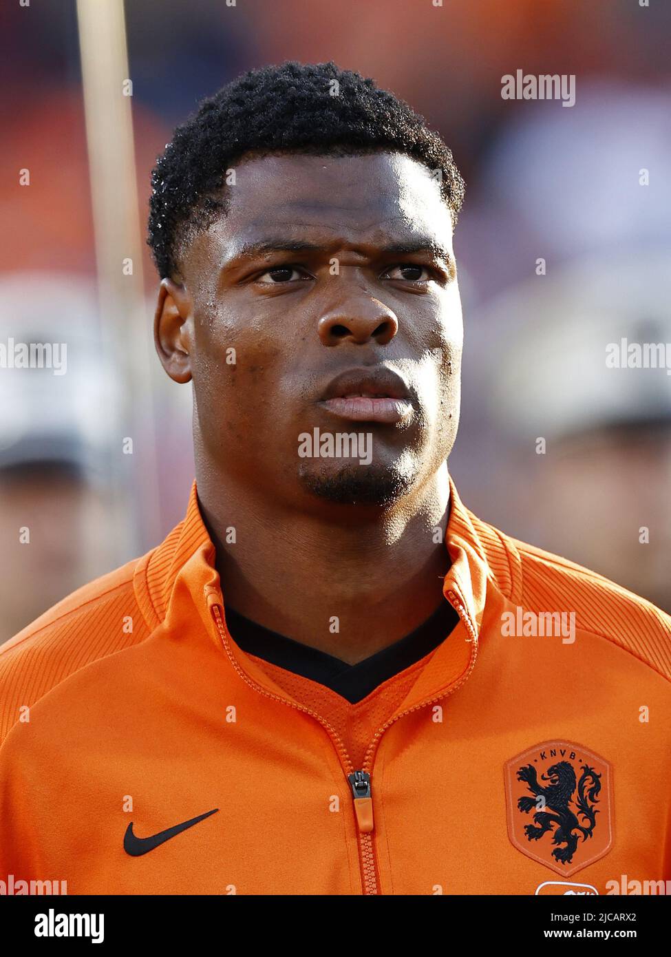 Denzel dumfries of holland hi-res stock photography and images - Alamy