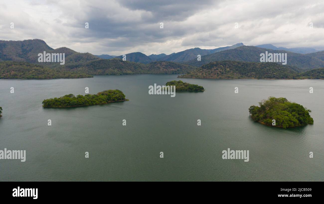 Victoria reservoir sri lanka hi-res stock photography and images - Alamy