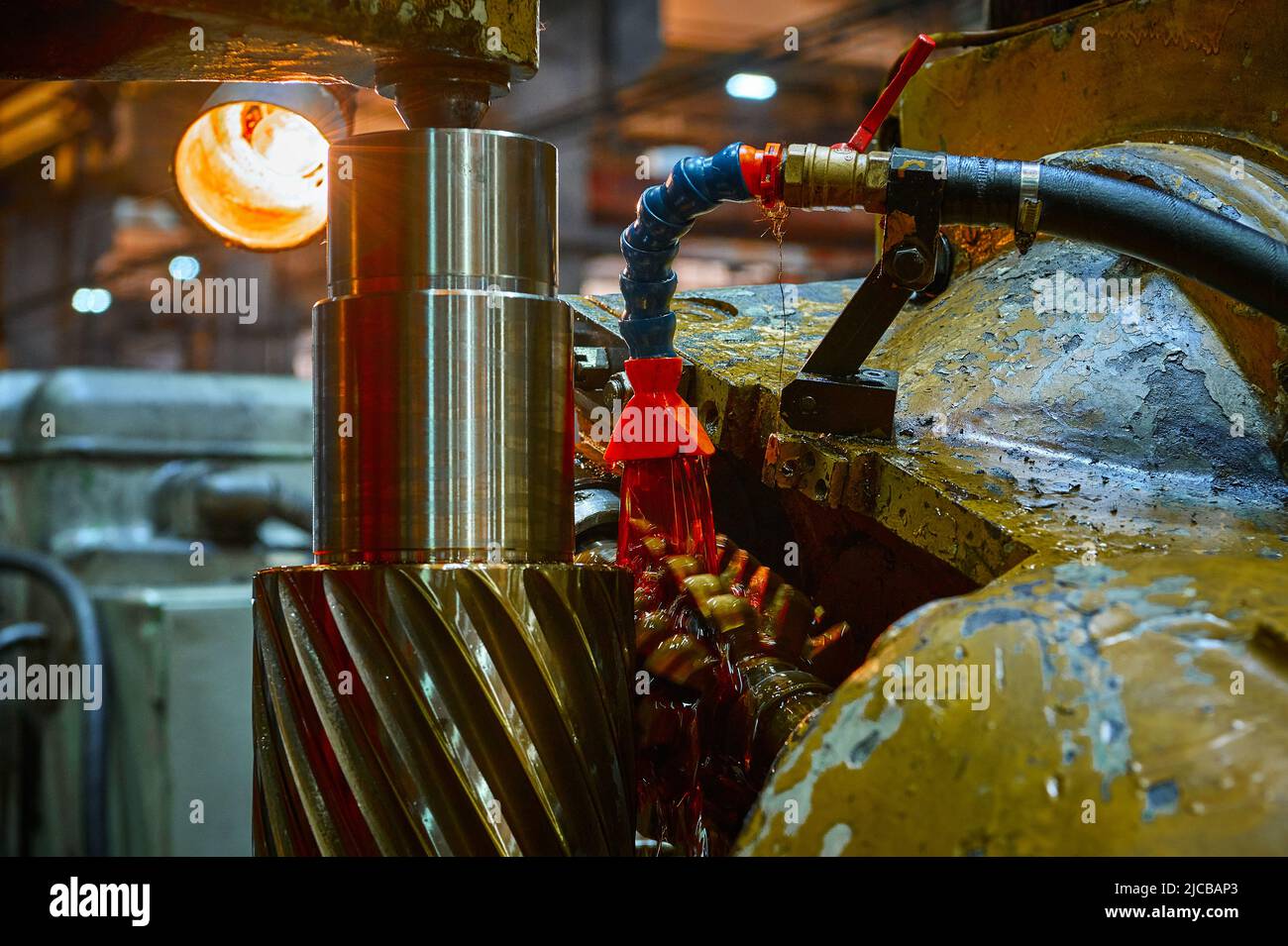 Gear hob cutter hi-res stock photography and images - Alamy